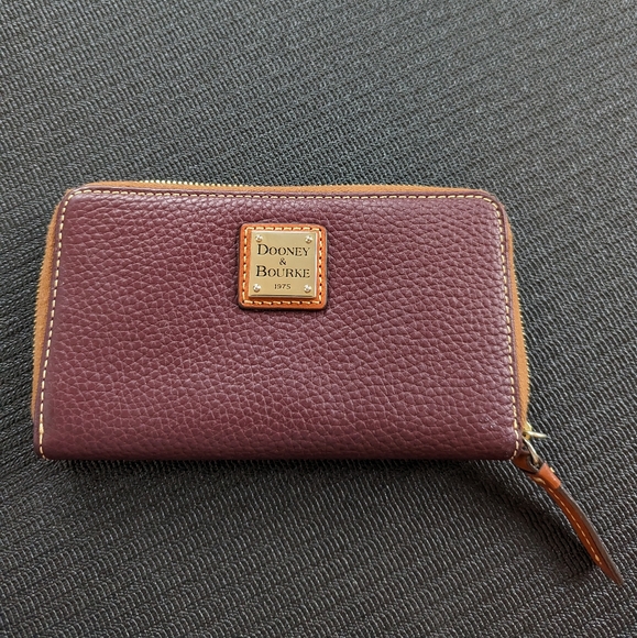 Dooney & Bourke | Bags | Dooney Bourke Wallet | Poshmark